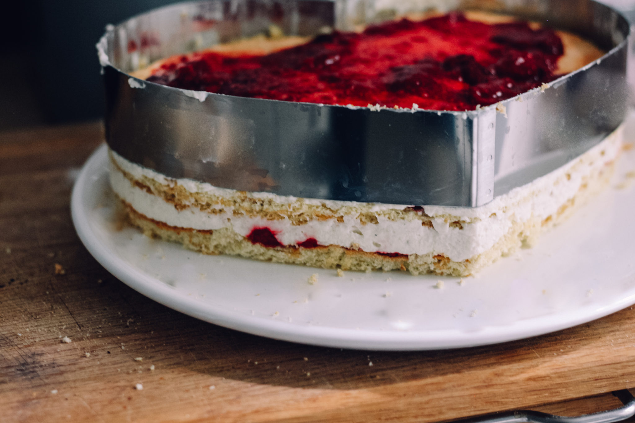 Himbeer-Herz-Torte Ein Geburtstagsklassiker - Antonella's Backblog